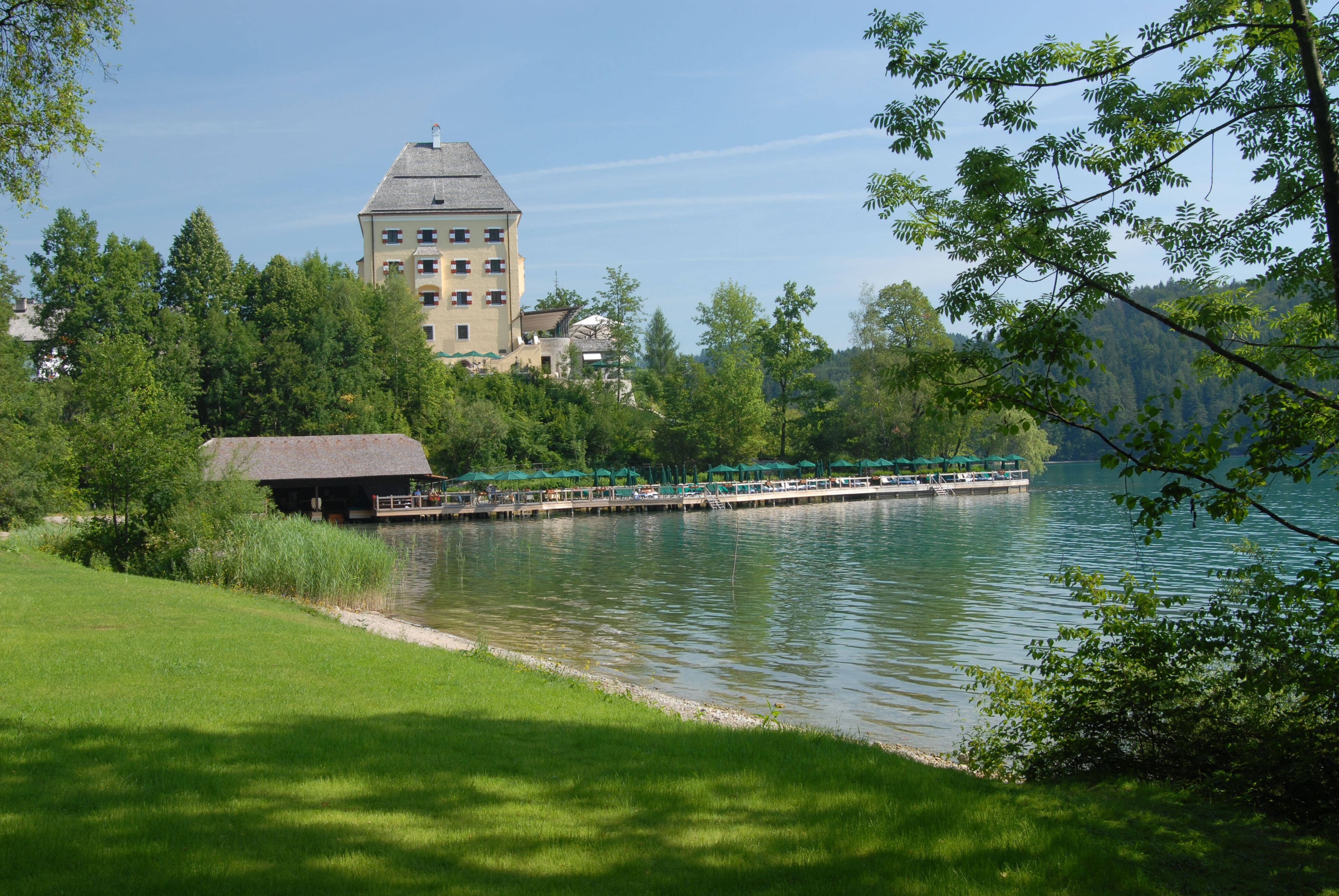 Hotel „Schloss Fuschl“: Sissis Jagdschloss begeistert mit Luxus pur ...